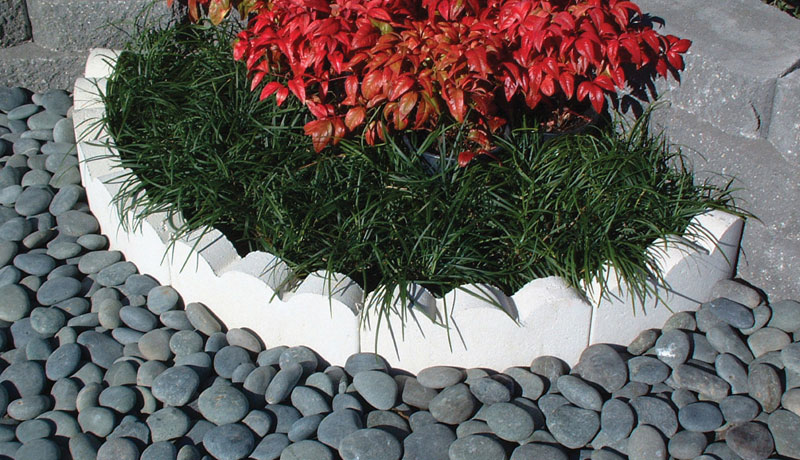 Curved Scalloped Concrete Garden Edging Garden Design Ideas